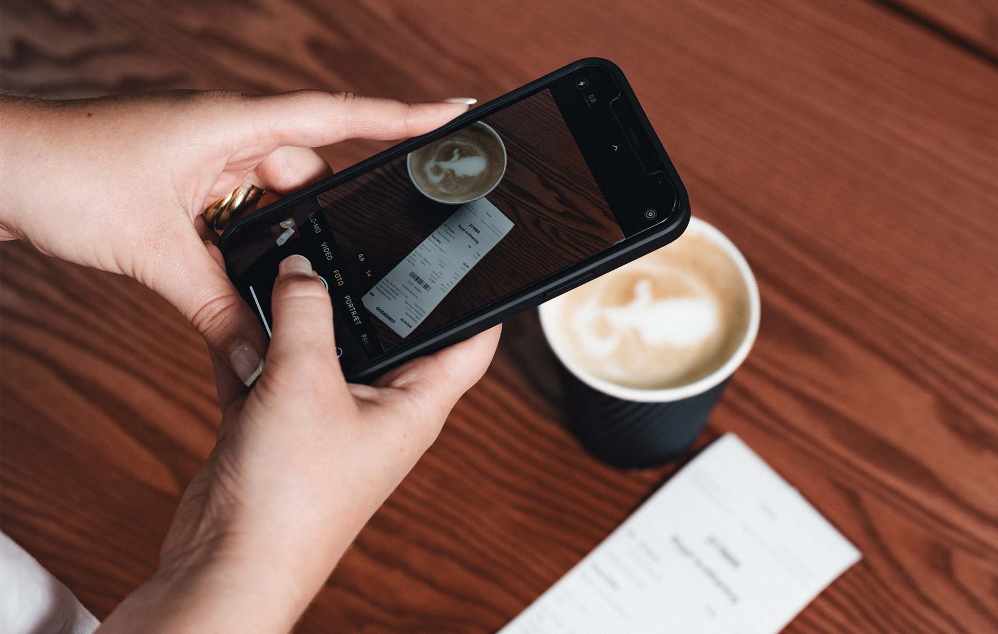 Bonnier got a uniform expense management method with Acubiz