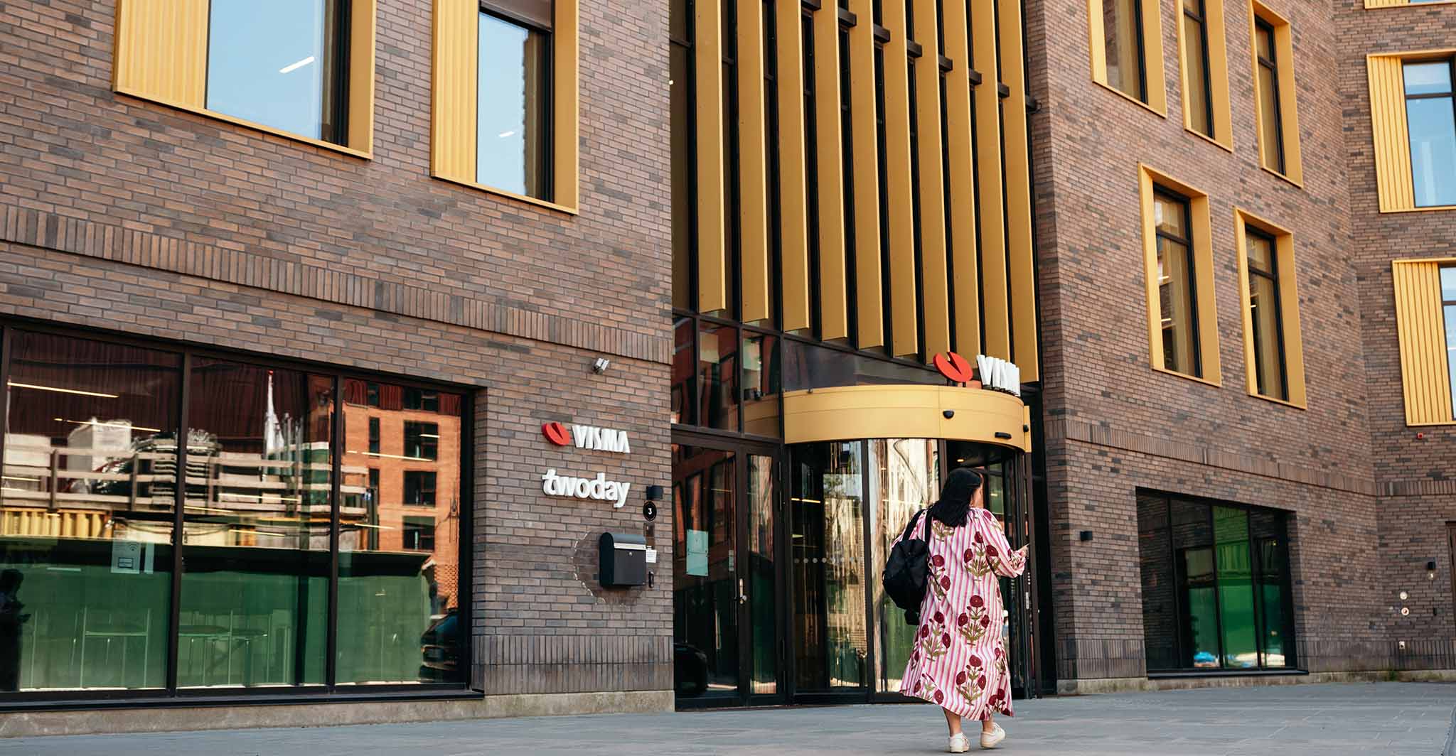 Visma Acubiz and efacto Partnership